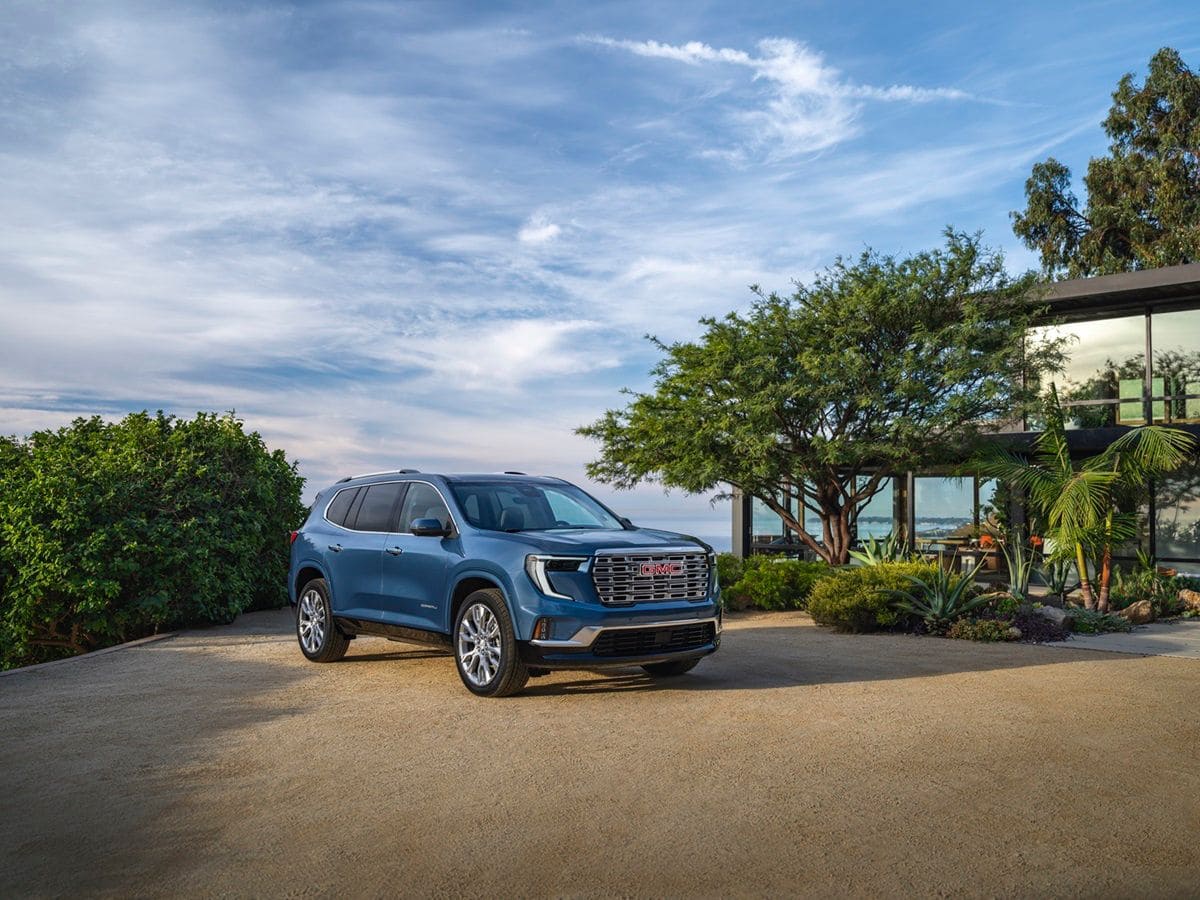 Más grande y poderosa, así es la nueva GMC Acadia 2024 | mycar.mx®
